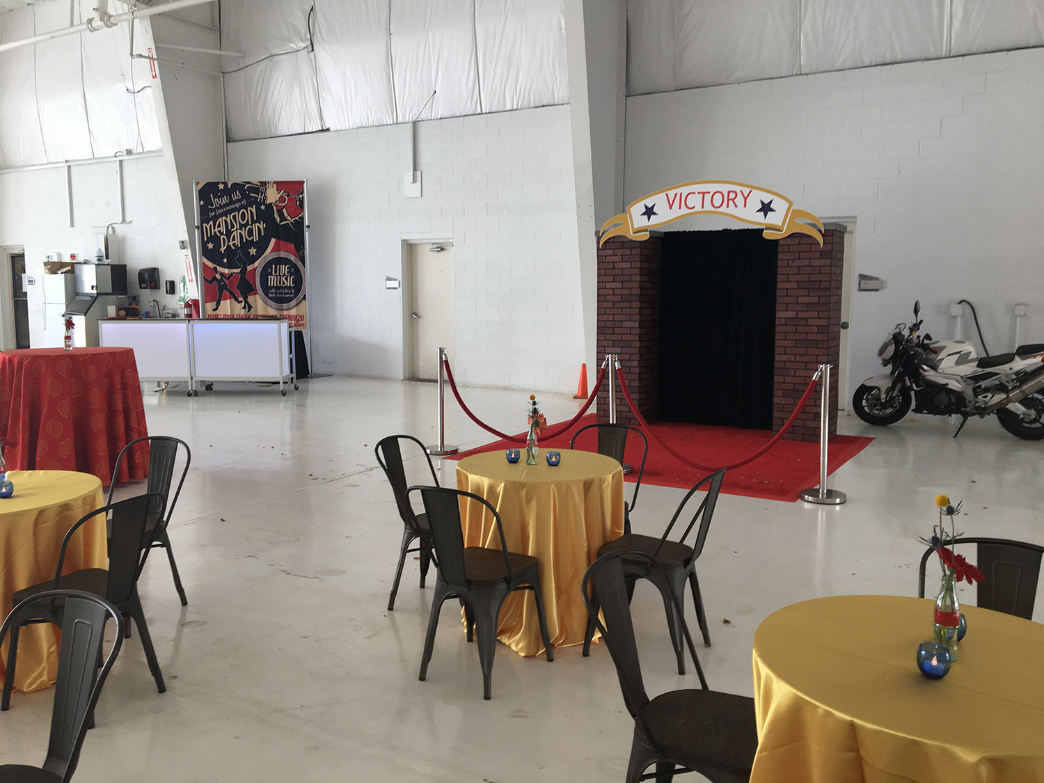 Americana Photo Opp - Display Group